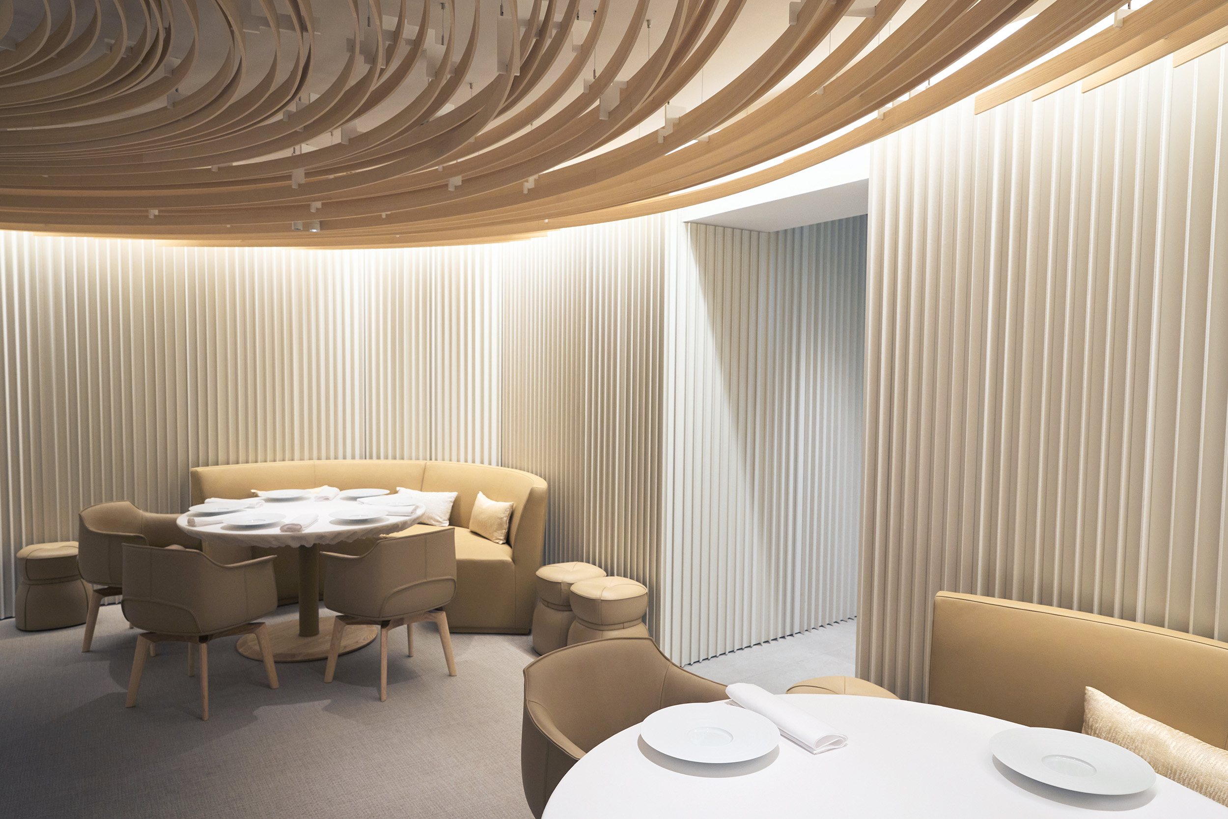 The Epicurean's Atlas: Le Restaurant Blanc | The Epicurean's Atlas ...