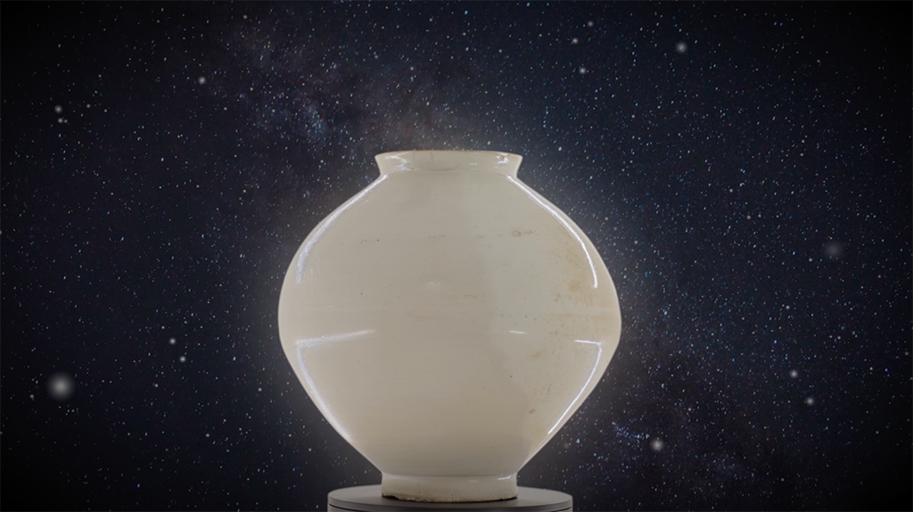 Timeless Korean Moon Jar | First Look | Sotheby’s