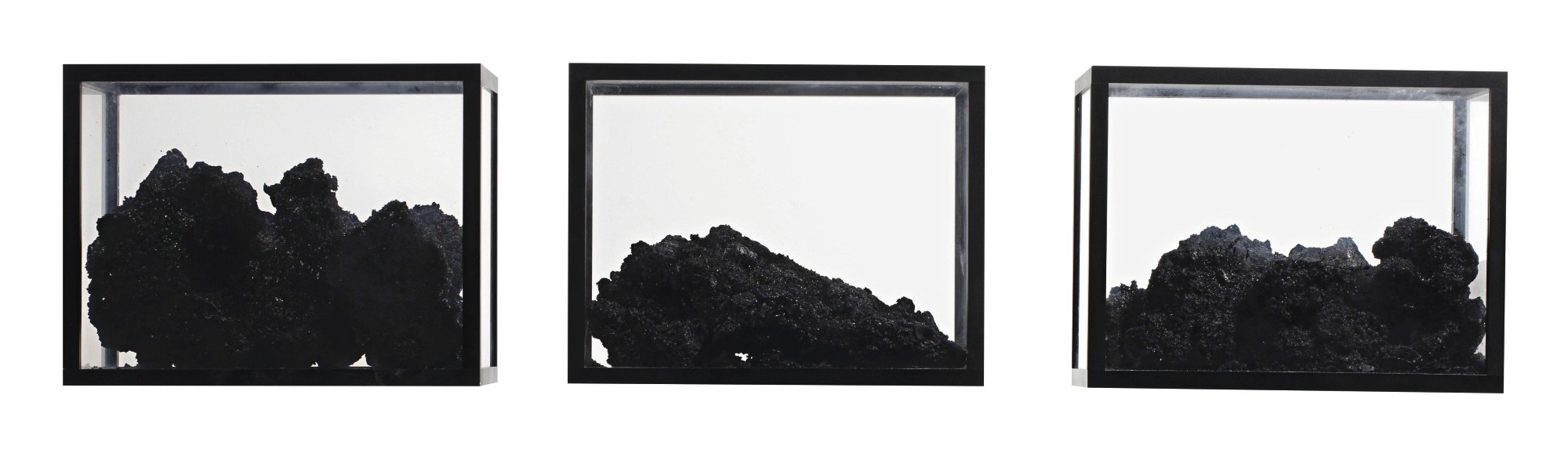 “I’m Sorry”: The Gentle Violence of He Xiangyu | Contemporary Art ...