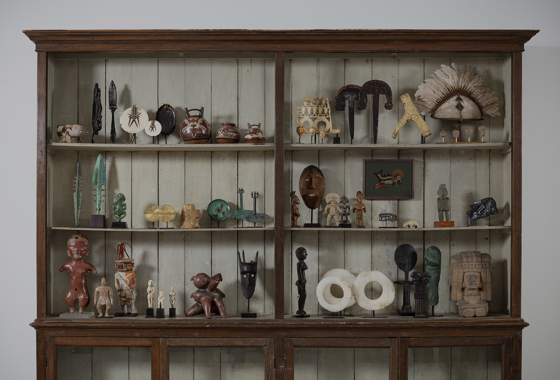 Extra! Objets rares et singuliers extra-européens