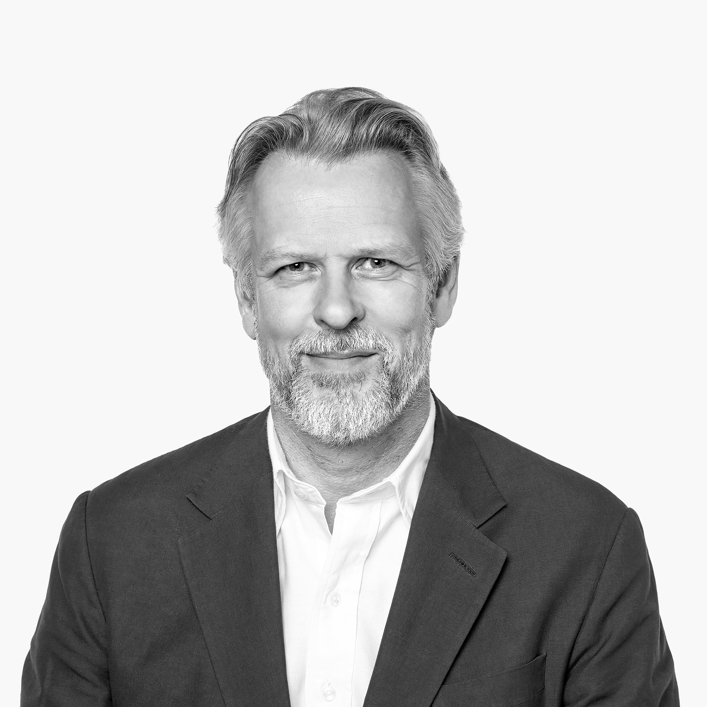 Simon Shaw, Senior Advisor | Sotheby's