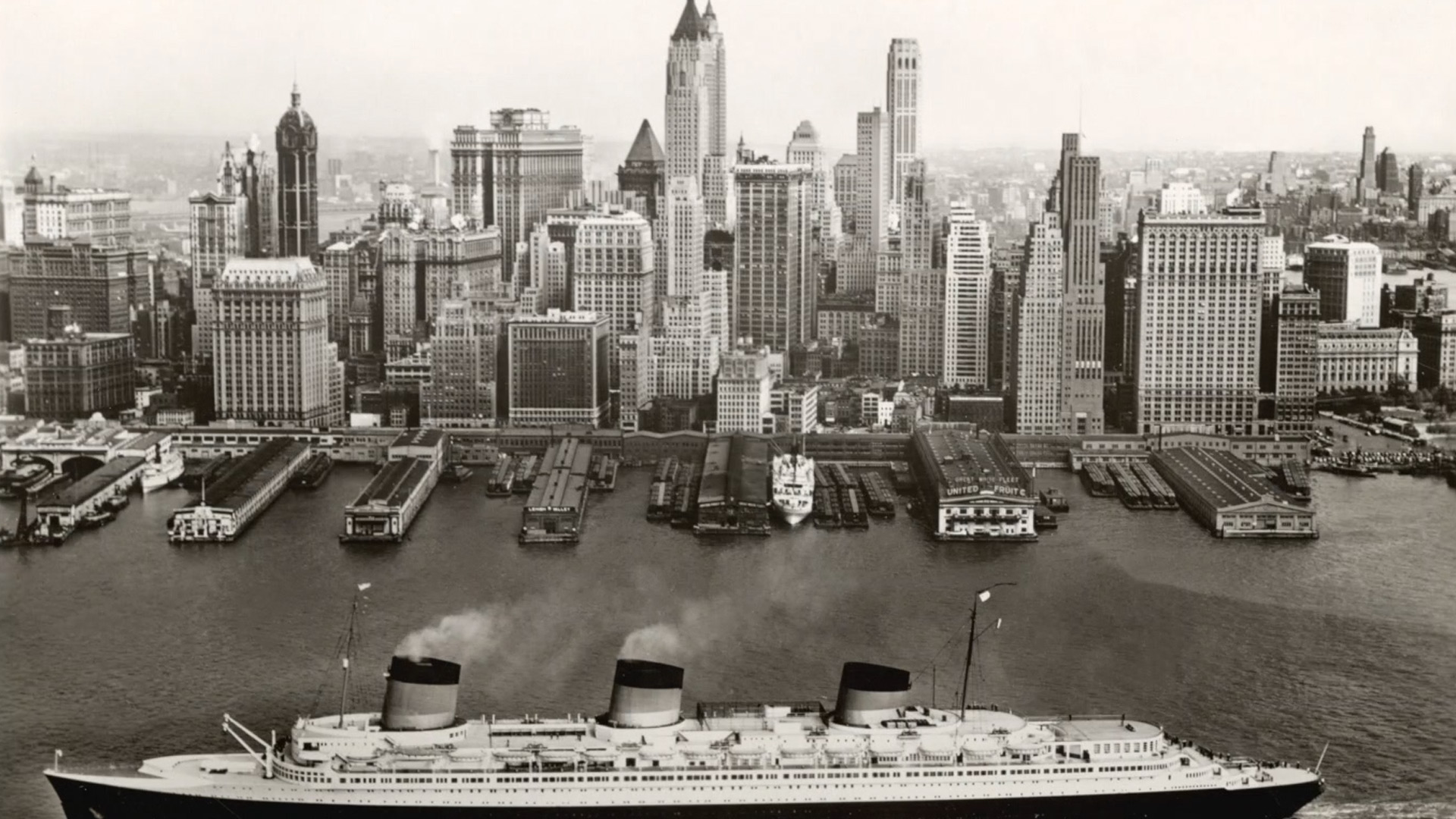 Ocean Liners: Speed & Style at the Victoria and Albert Museum, London ...