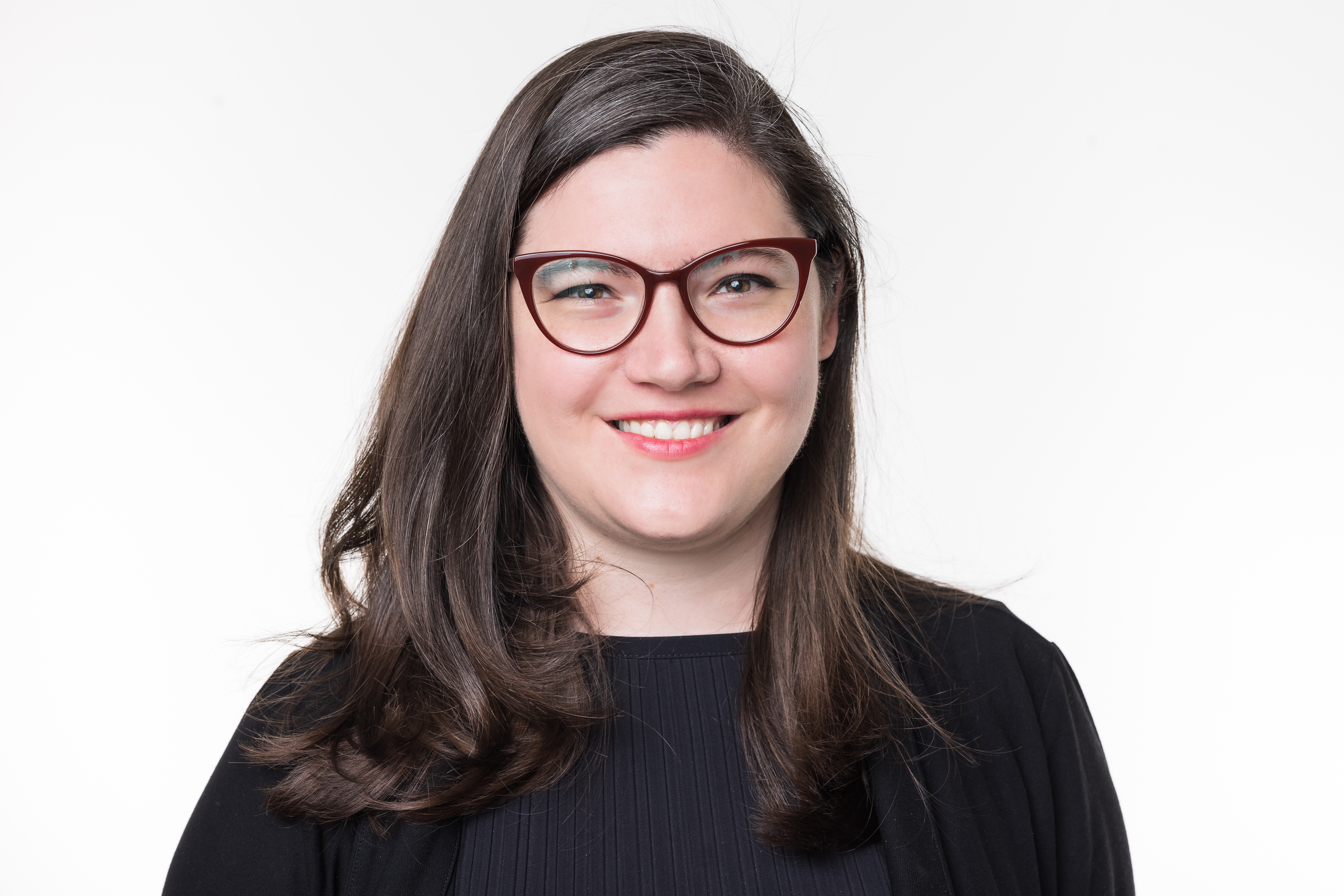 Emily Olsen, Cataloguer, Science & Natural History | Sotheby's