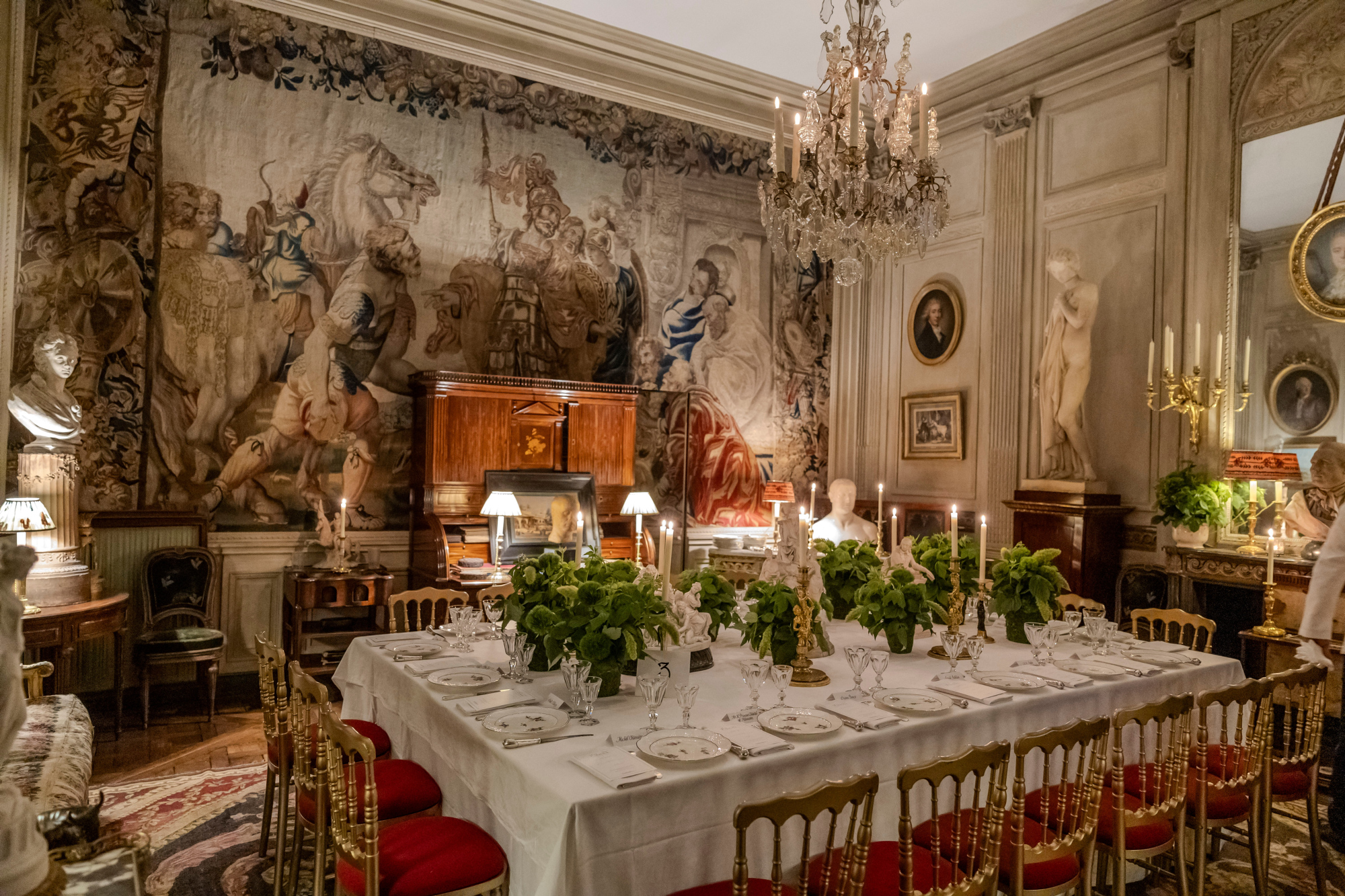 1900 Vienna Interior Designs