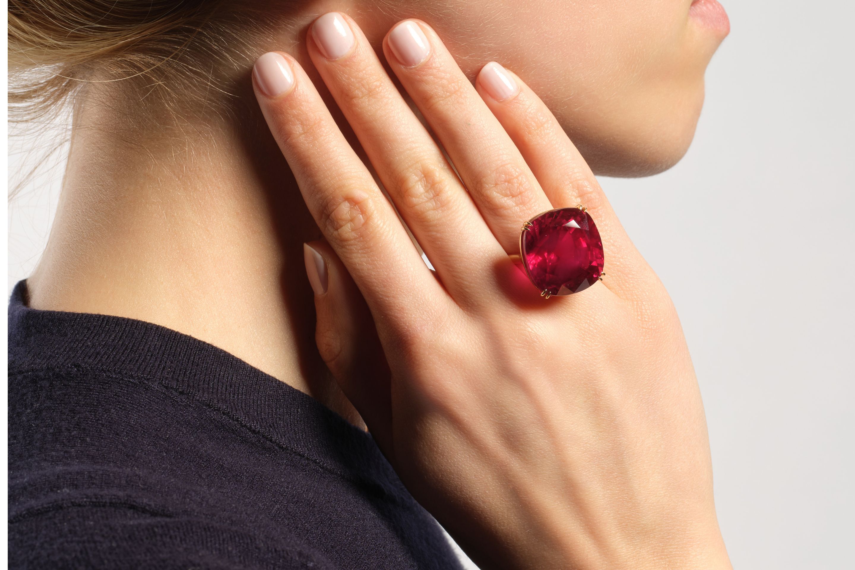 Complete Guide to the Rare and Often Record Breaking Pigeon Blood Ruby ...