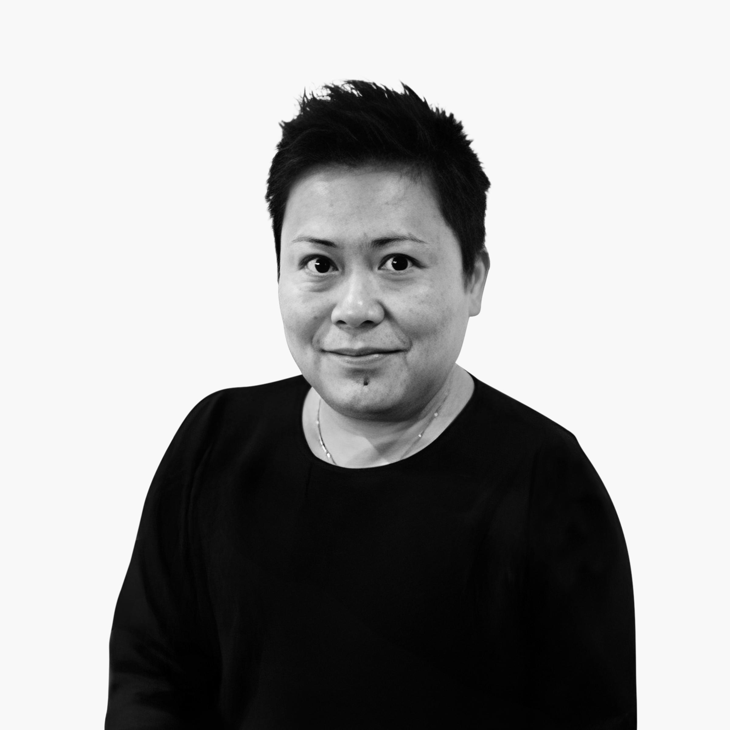 Carrie Li, Senior Director | Deputy Chairman of Chinese Works of Art ...