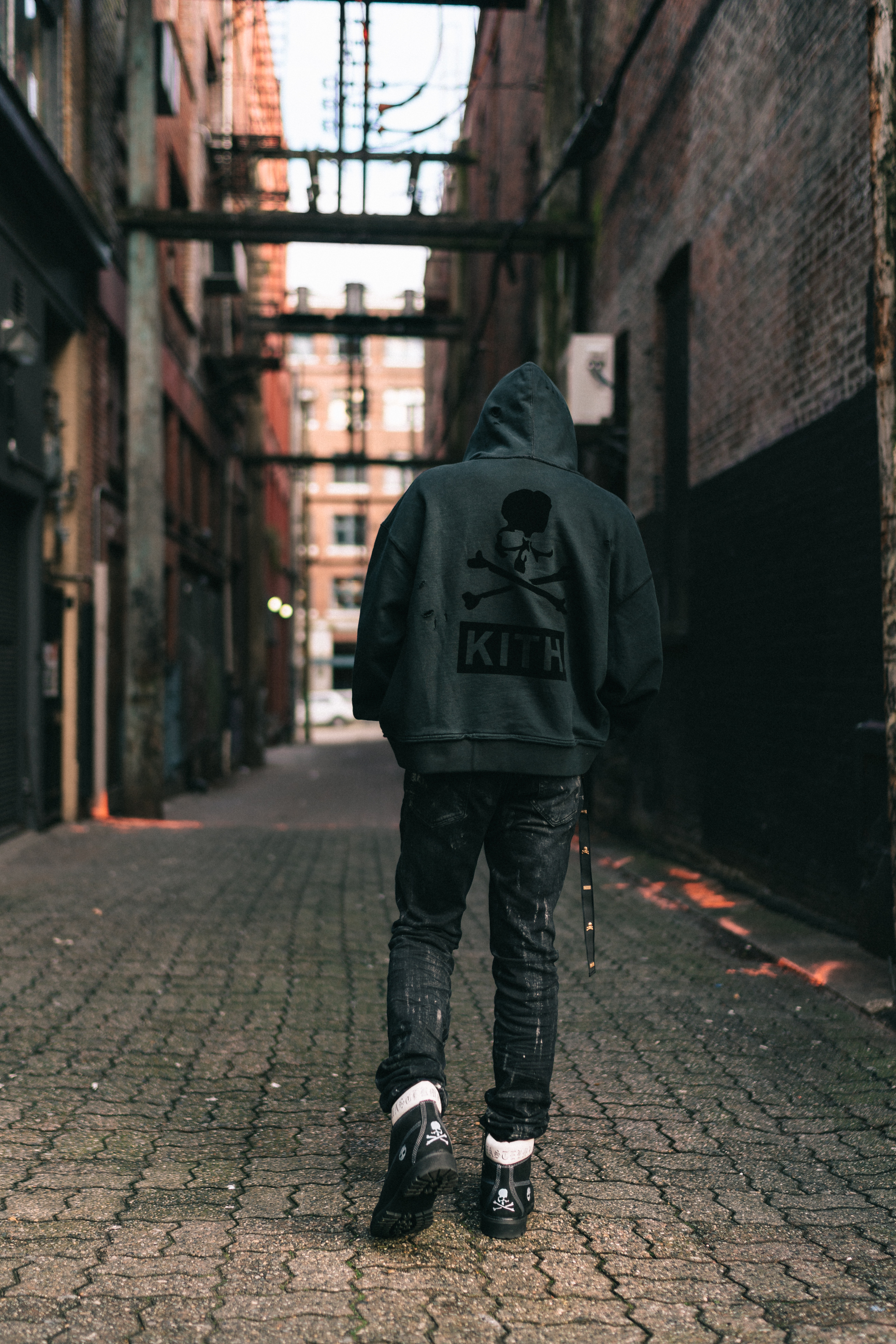 全球唯一完整Supreme滑板珍藏花落誰家? | 當代藝術 | 蘇富比