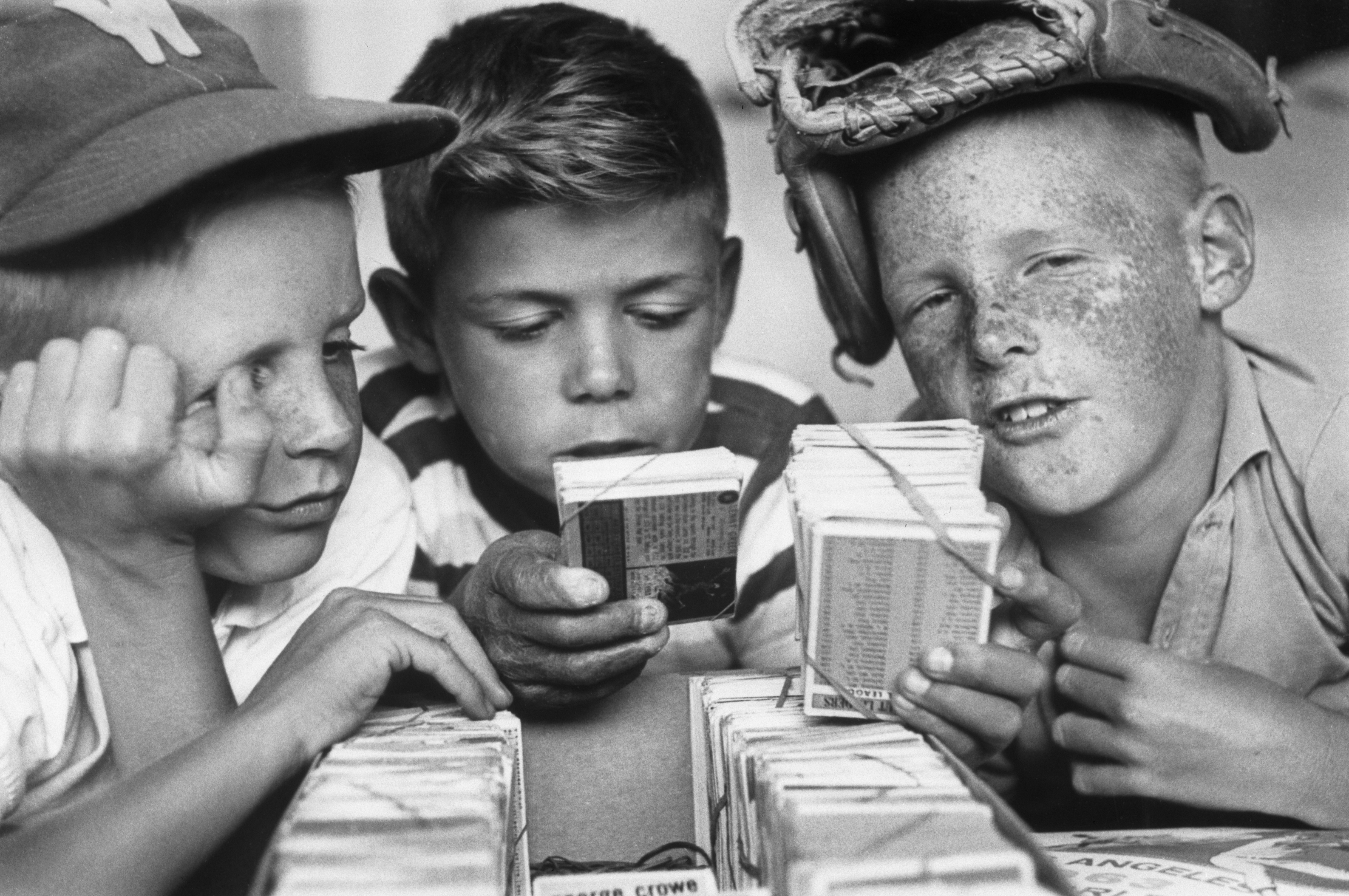 What’s My Trading Card Worth? A Pricing Guide to Card Values | Trading ...