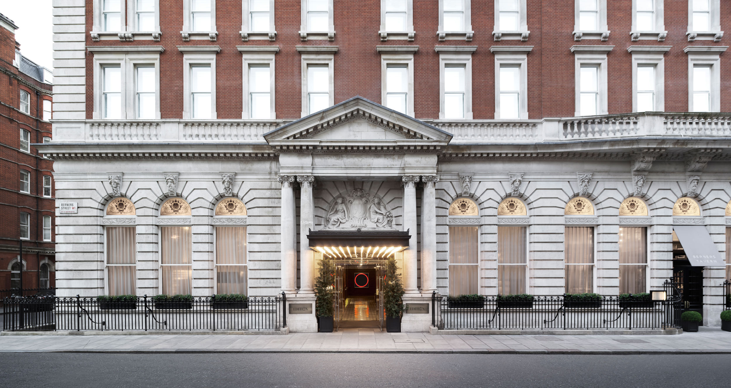 An Extraordinary Journey Reliving Alexander McQueen’s London | Handbags ...