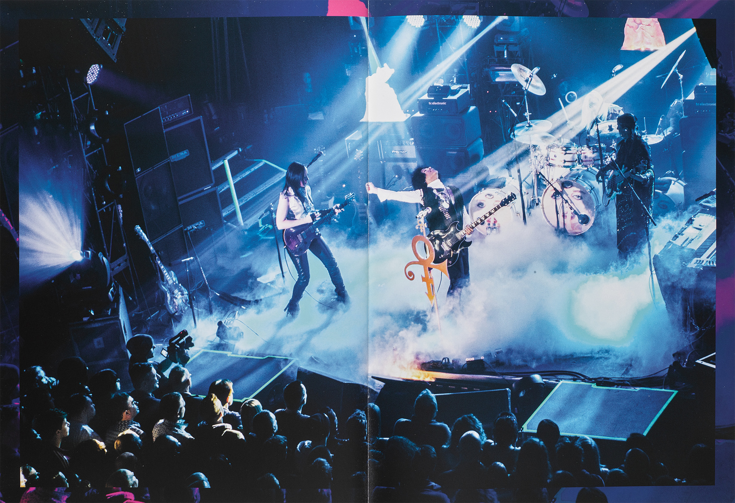 How Prince and the Vox HDC-77 Guitar Defined an Era of Funk | Science and Popular Culture ...